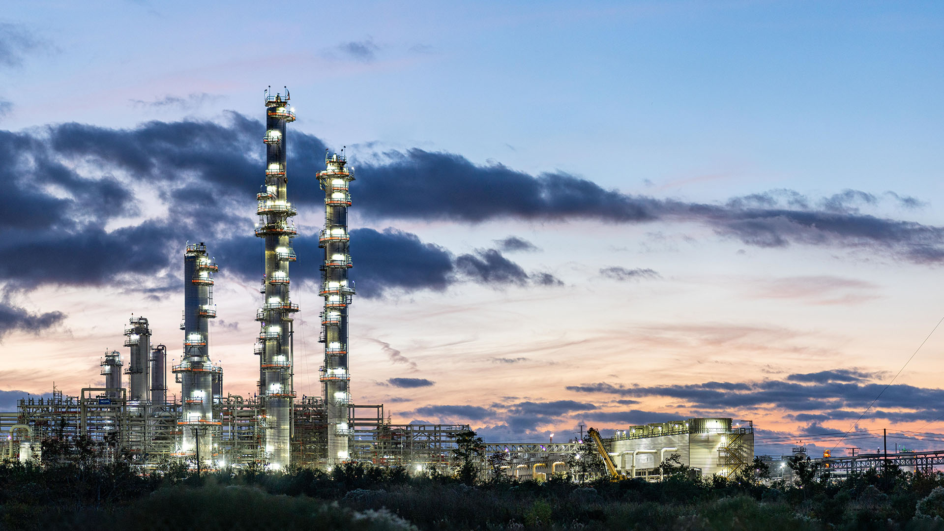 Dividing Wall Column Design Offers Sustainable, Lower-Cost Solution ...